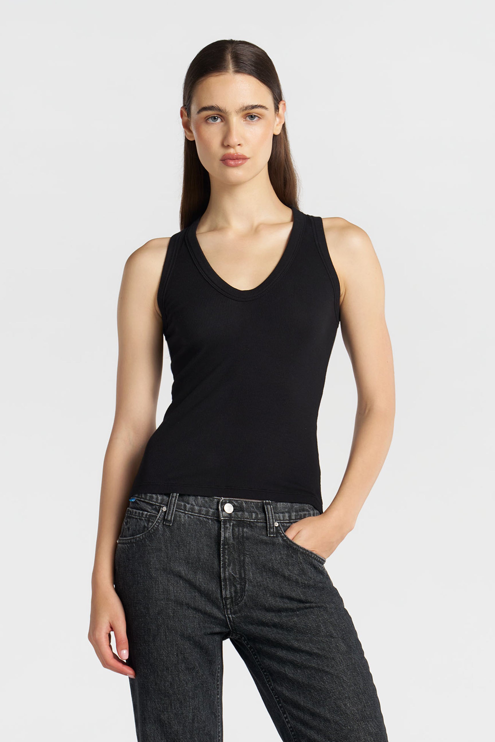 Verona U-Neck Tank - Jet Black | Cotton Citizen